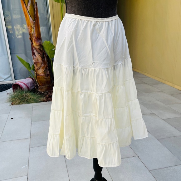 barbizon | Intimates & Sleepwear | 5s Barbizon Petti Tier Skirt ...